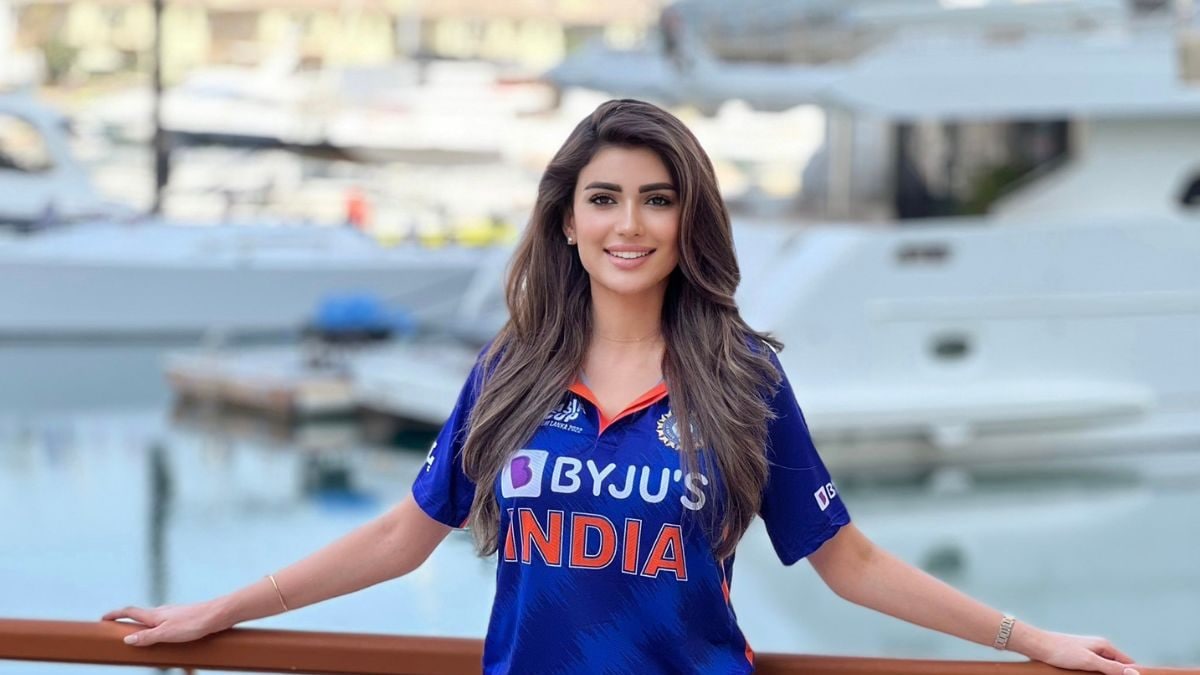 Afghan Influencer Wazhma Ayoubi Congratulates India On World Cup ...