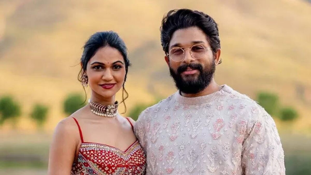 Allu Arjun Holds Wife Sneha Reddy Close As They Arrive In Delhi For ...