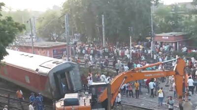 Bihar Train Accident: ‘Fault in Tracks’ Likely Cause of North East ...