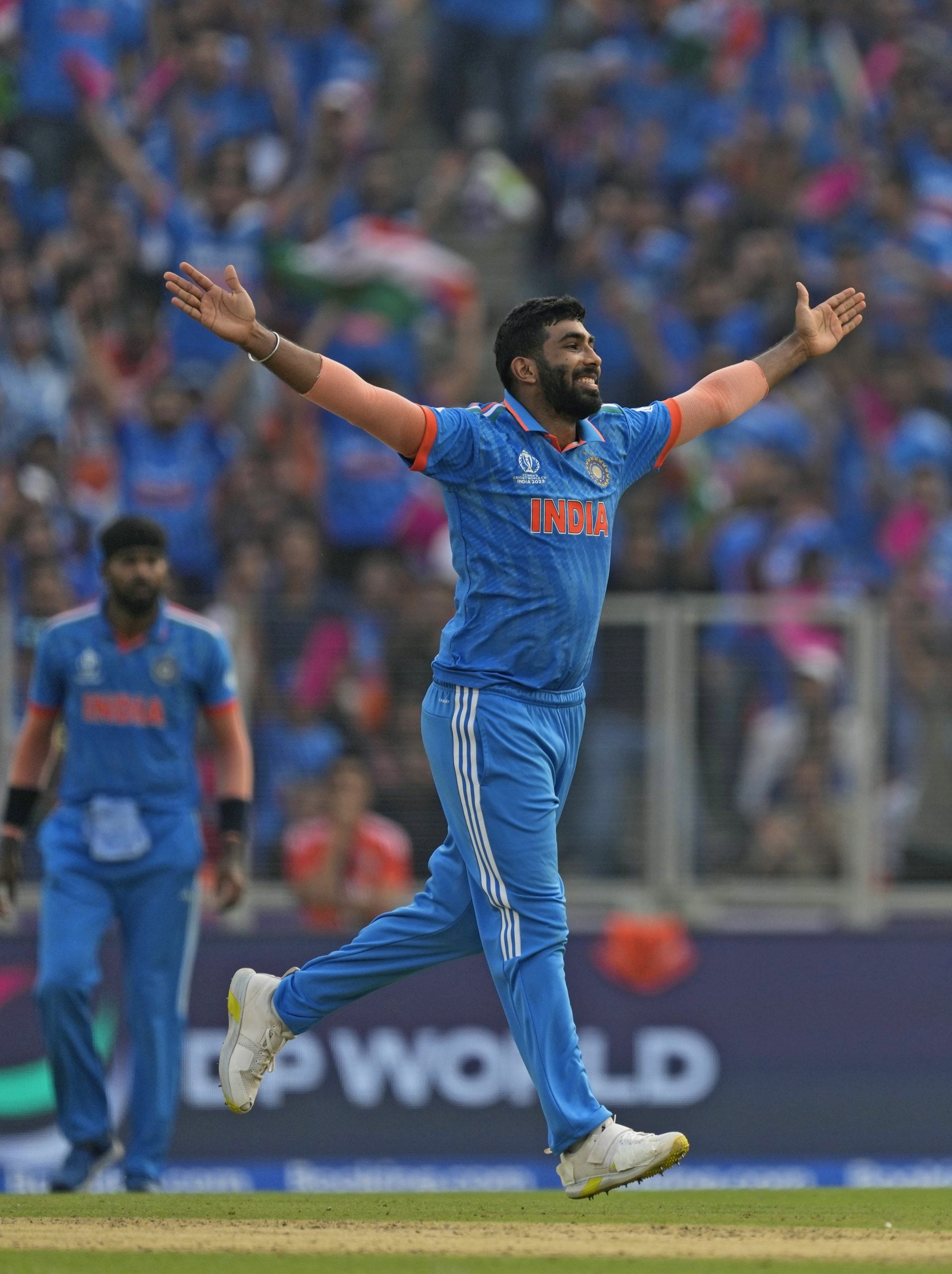 ODI World Cup, IND vs PAK in Photos: Clinical India Hammer Pakistan by ...