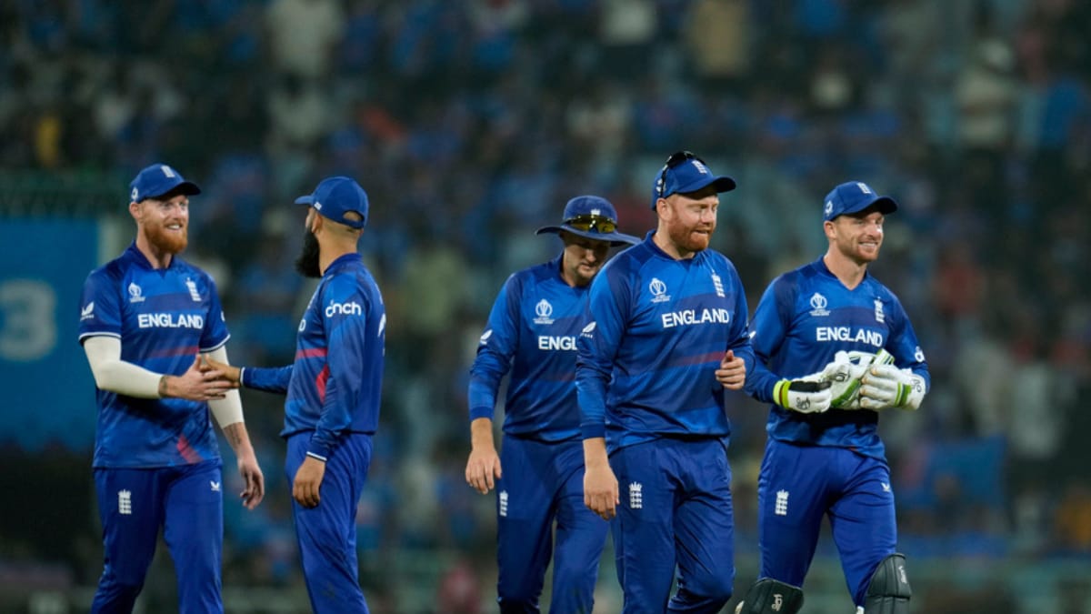 England Coach Matthew Mott Dismisses Eoin Morgan's Comments, Blasts ...