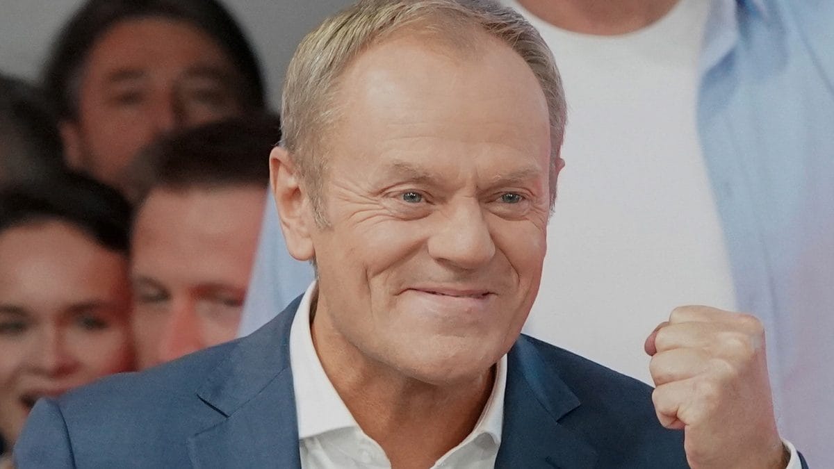Donald Tusk Sworn in as Poland's New Prime Minister | World News - News18