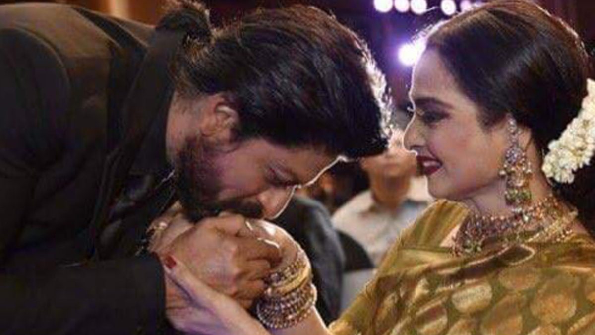 When Rekha Recited A Gulzar Nazm To Describe Shah Rukh Khan: 'Rooh ...