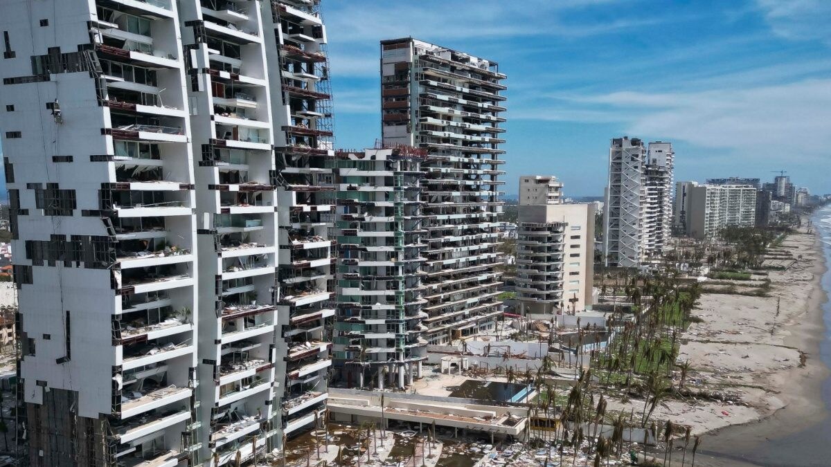 Hurricane Otis: Death Toll Rises to 48, Mexicans Slam Govt’s Efforts ...