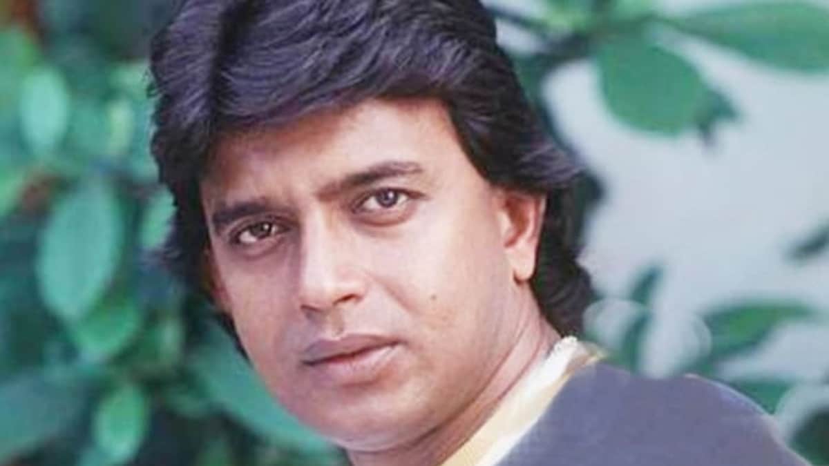 Why Mithun Chakraborty Wanted To Leave Gangaa Jamunaa Saraswathi ...