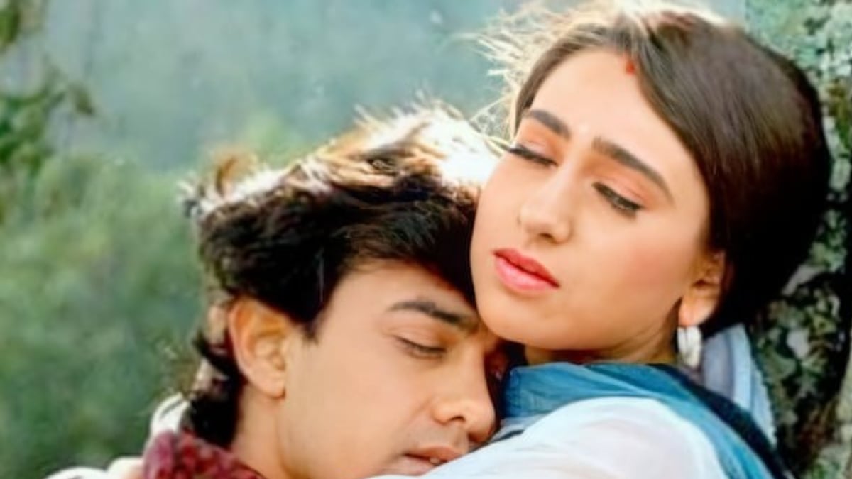'Babita Sat Through Karisma Kapoor's Kissing Scene In Raja Hindustani': Director Dharmesh ...