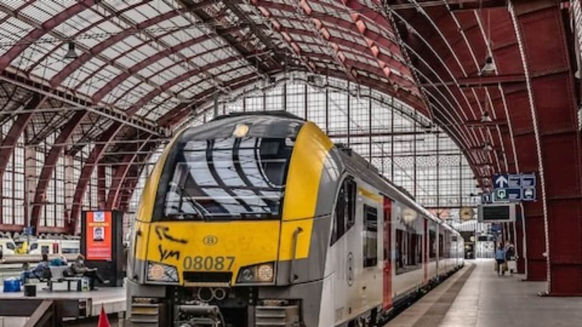 Can A Train Carry Only One Passenger? Check What Railways Rules Say ...