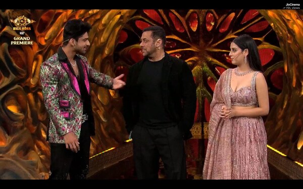 Bigg Boss 17 Highlights Salman Khan Takes Dig At Munawar Faruqui