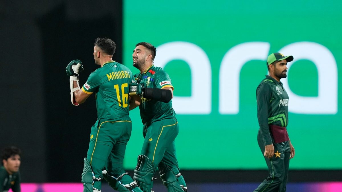 Watch Pakistan Captain Babar Azam Loses His Cool After Mohammad Nawaz
