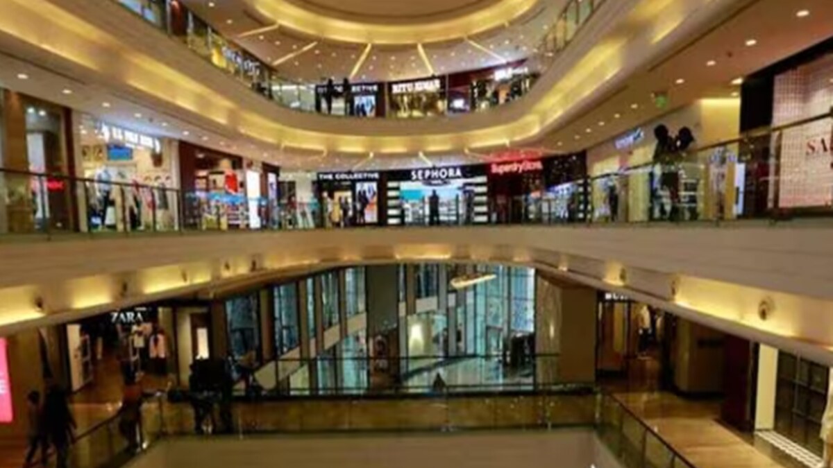 Jio World Plaza: Largest Luxury Mall Of India To Open On November 1 ...