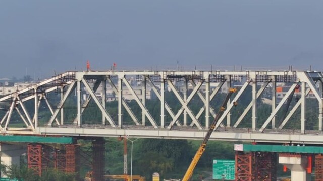 Mumbai-Ahmedabad Bullet Train: Another Milestone as NHSRCL Erects First Steel Bridge, 27 More To ...