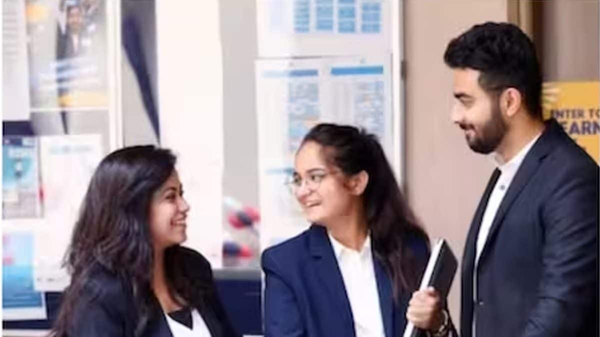 TISS To DSE: Pursue MBA From These Institutes At An Affordable Fee ...