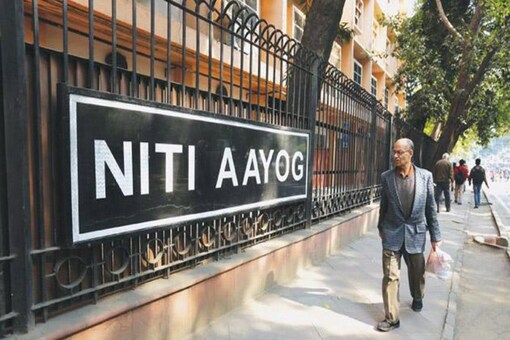 Opinion | My Seven Years at NITI Aayog as a Lateral Entrant in Government - News18