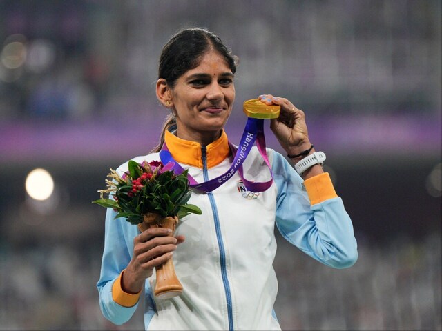 Who is Parul Chaudhary? Indian Athelte Scripts History With Gold And ...
