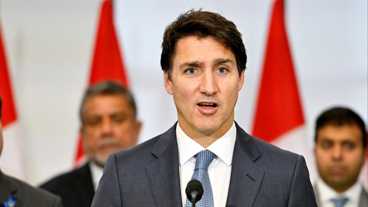 WATCH | Worshippers at Canada Mosque Boo Justin Trudeau over Israel ...