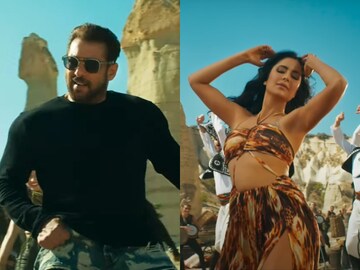 Tiger 3 Song Leke Prabhu Ka Naam: Arijit Sings For Salman For 1st Time, Katrina Looks Sexy - News18