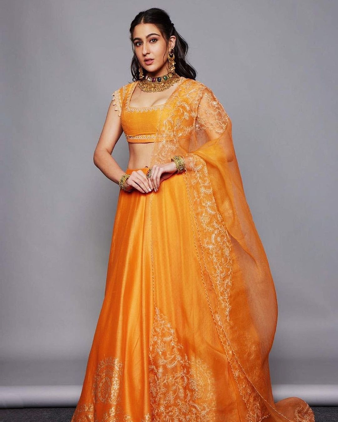 Navratri 2023 Day 1 Colour: Bollywood-Inspired Orange Outfits to Slay ...