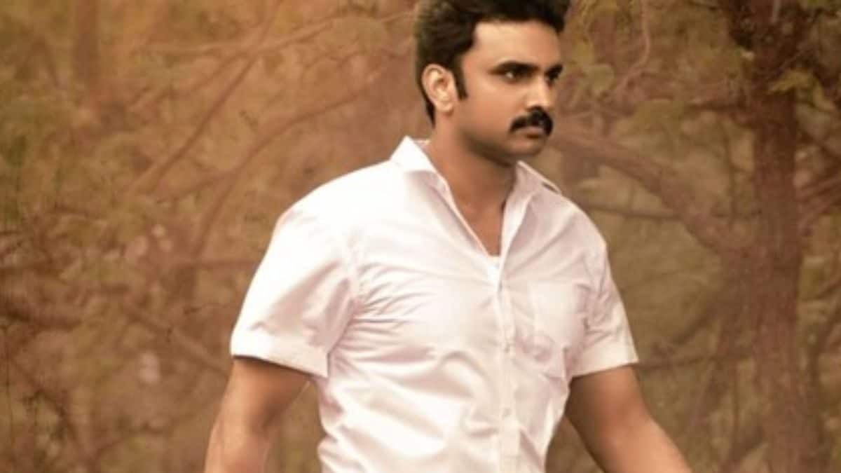 Baahubali Actor Rakesh Varre Plays Jithender Reddy In Politician's ...