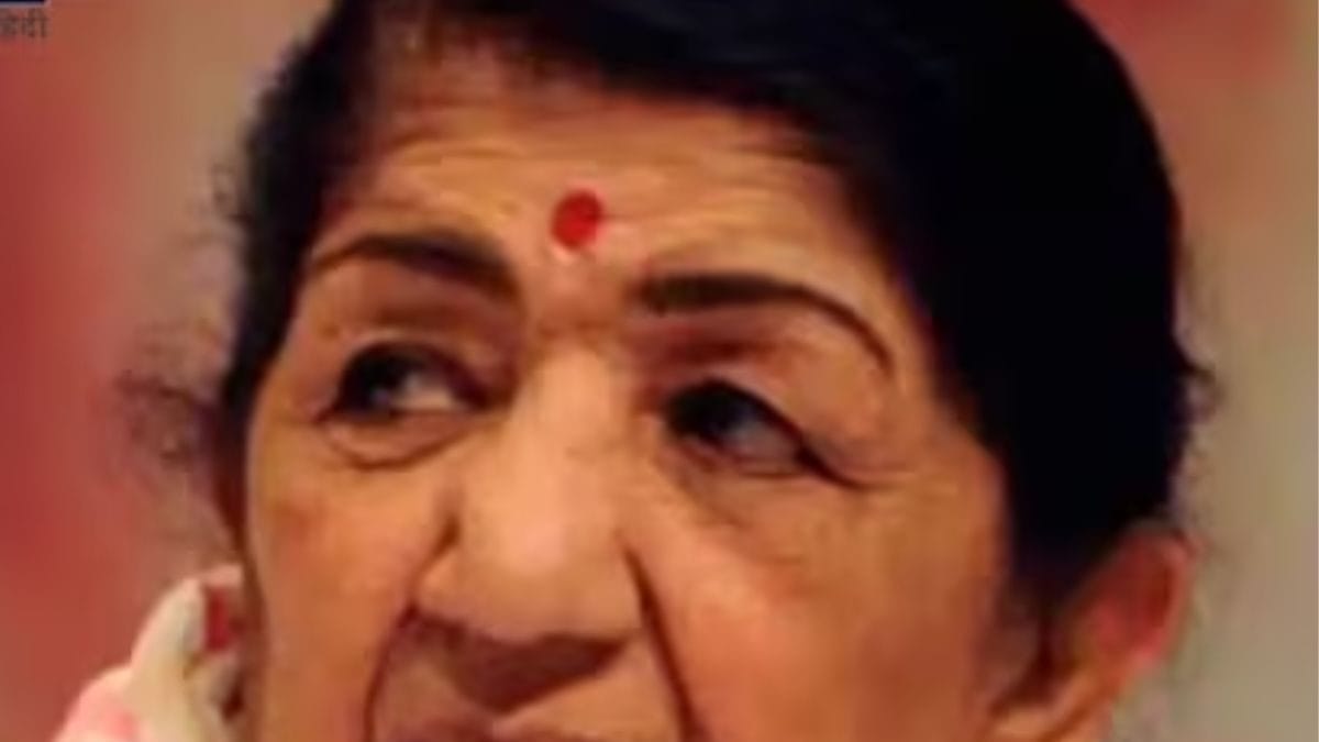 Why Veteran Singer Lata Mangeshkar Once Turned Down Rs 1 Crore Offer To ...