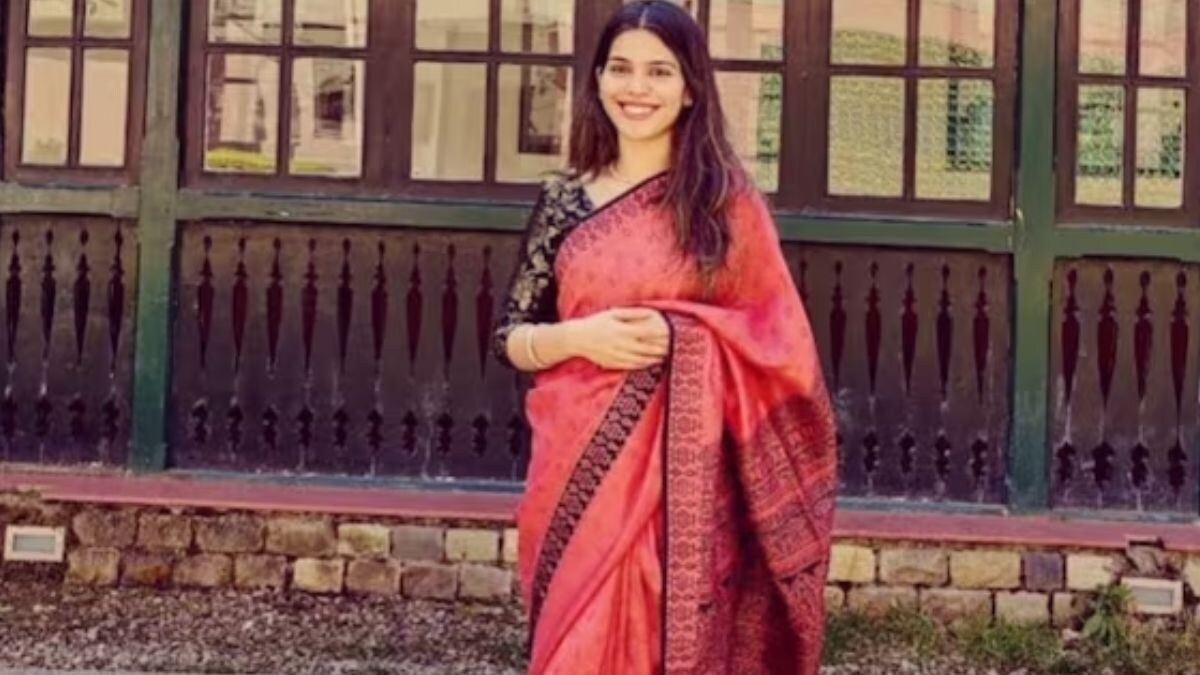 Meet IAS Chandrajyoti Singh, Who Cleared UPSC In First Attempt At 22 - News18