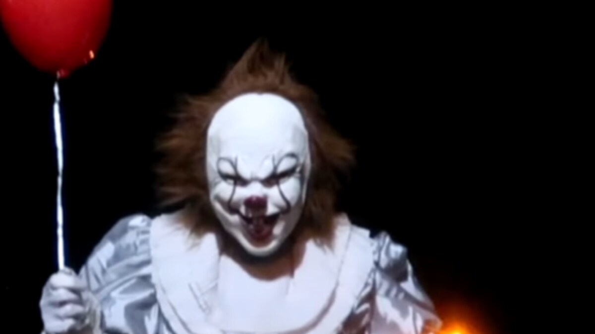 Terrifying Clown Spotted Roaming In Streets Of Scotland Village Ahead ...