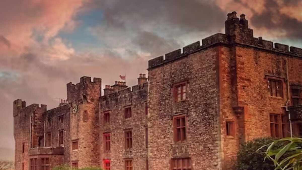 This Haunted Castle In England Is Gearing Up For Halloween - News18