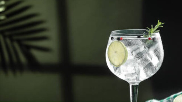 Spirit of the Game: Cocktails to Complement Your Cricket Cheering ...