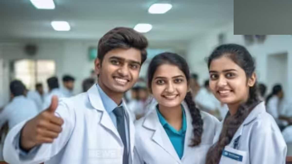 This NEET Aspirant Studied At Bus Stands, Railway Stations And Cleared ...