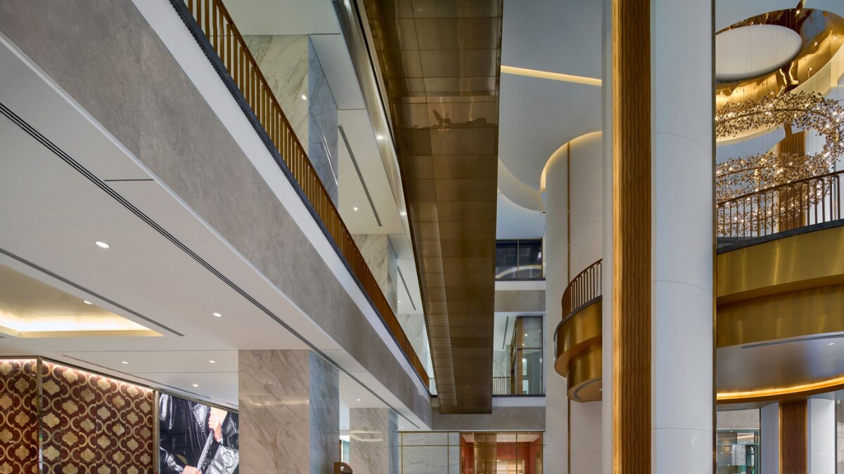 Jio World Plaza Unveiled: India's Premier Destination for High-End ...