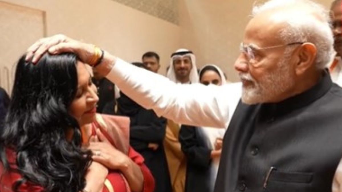 P20 Speakers' Summit: Mexican Senate President Ties 'Rakhi' to PM Modi ...