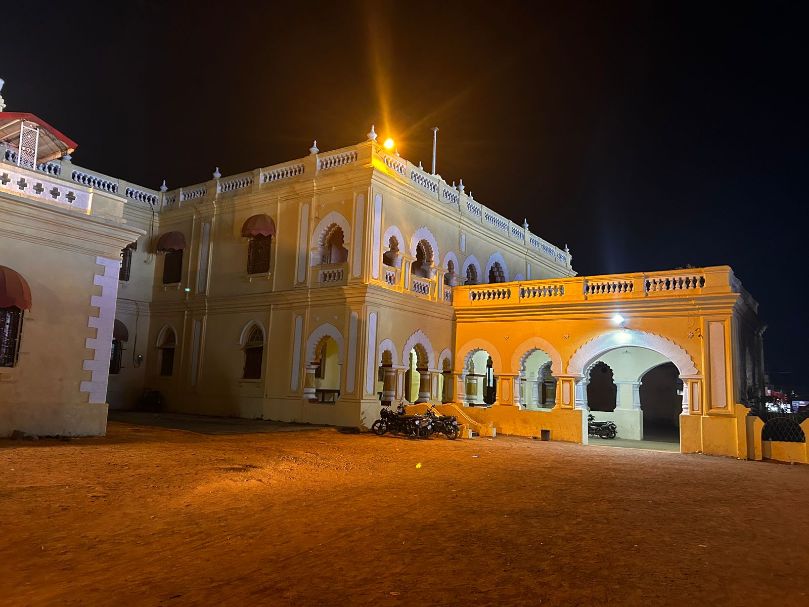 Royal Rajneeti: Once the Pride of Rajas & Maharaja, Chhattisgarh Banks ...