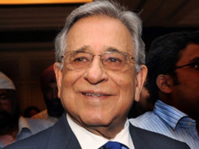 PRS Oberoi, Oberoi Group Chairman Emeritus, Passes Away - News18