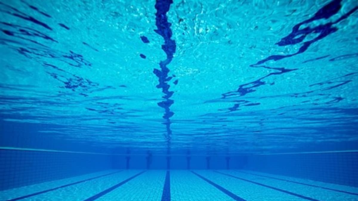 This Deep Swimming Pool Can Fit A 14-storey Building In It | Viral News ...
