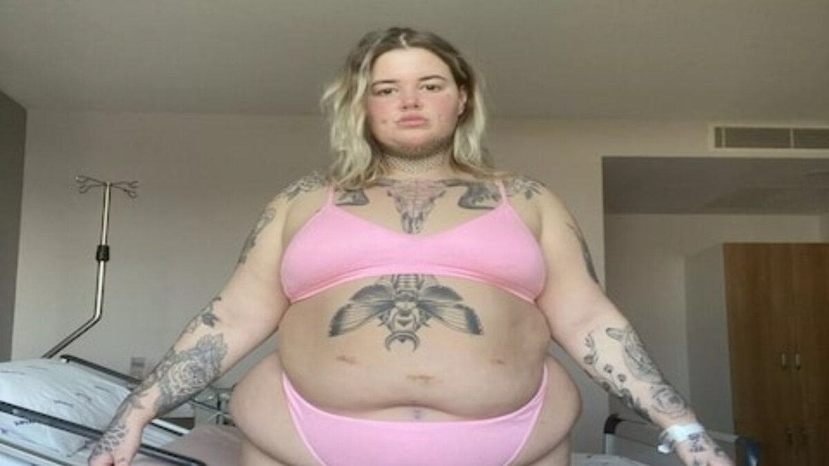 27 Year Old Uk Woman Spends Rs 30 Lakh On Her Body Transformation News18