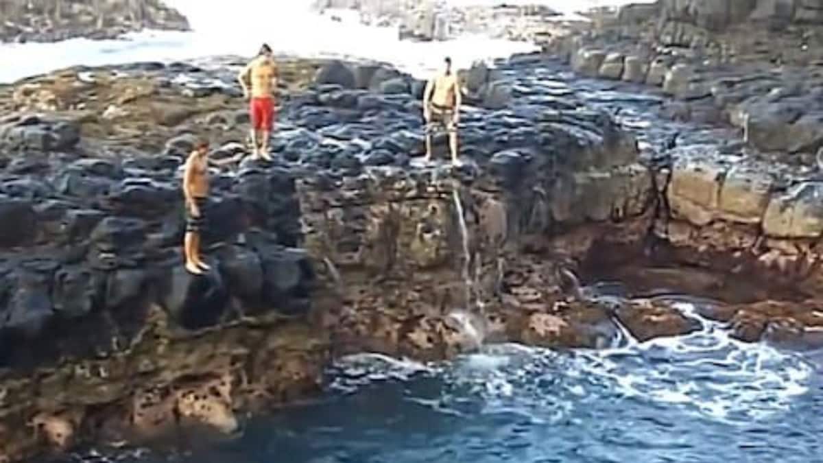 Watch: Three Men Perform Dangerous Stunt In Hawaii’s Pool of Death ...