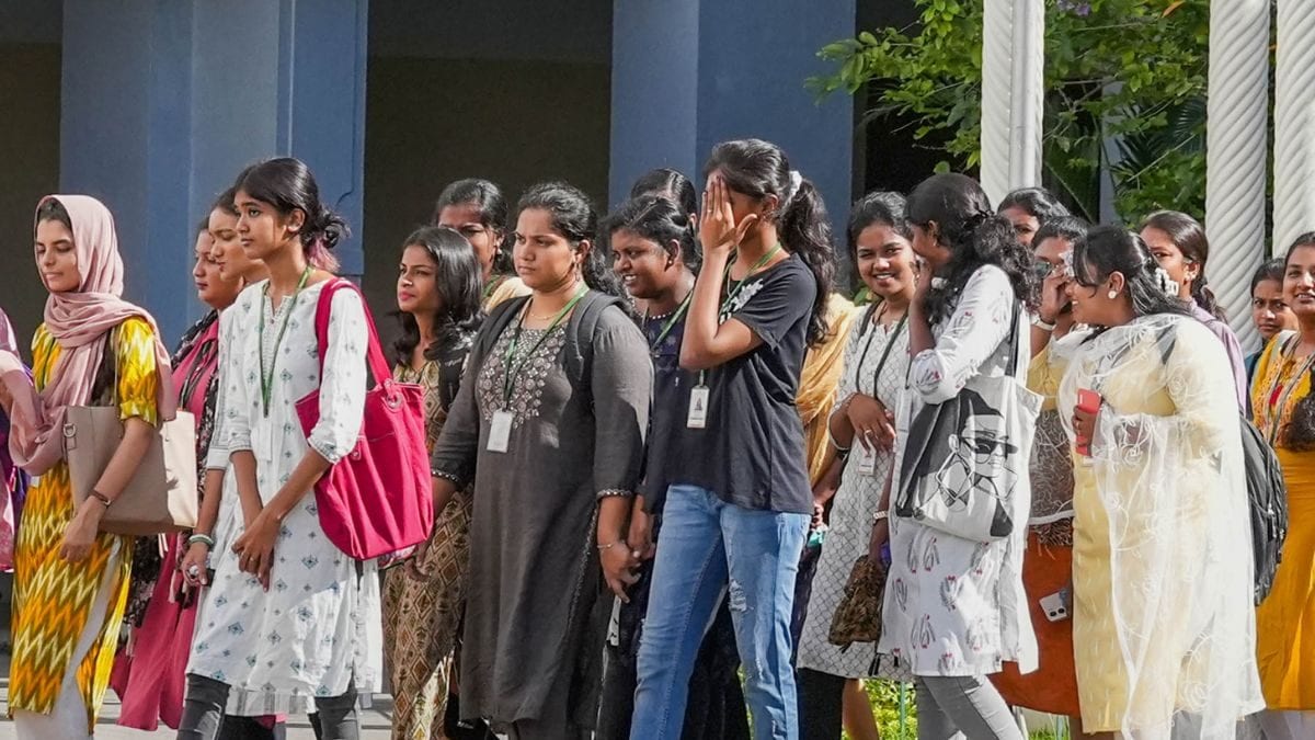 JEE Advanced 2024 on May 26, Registration to Begin from April 21 ...