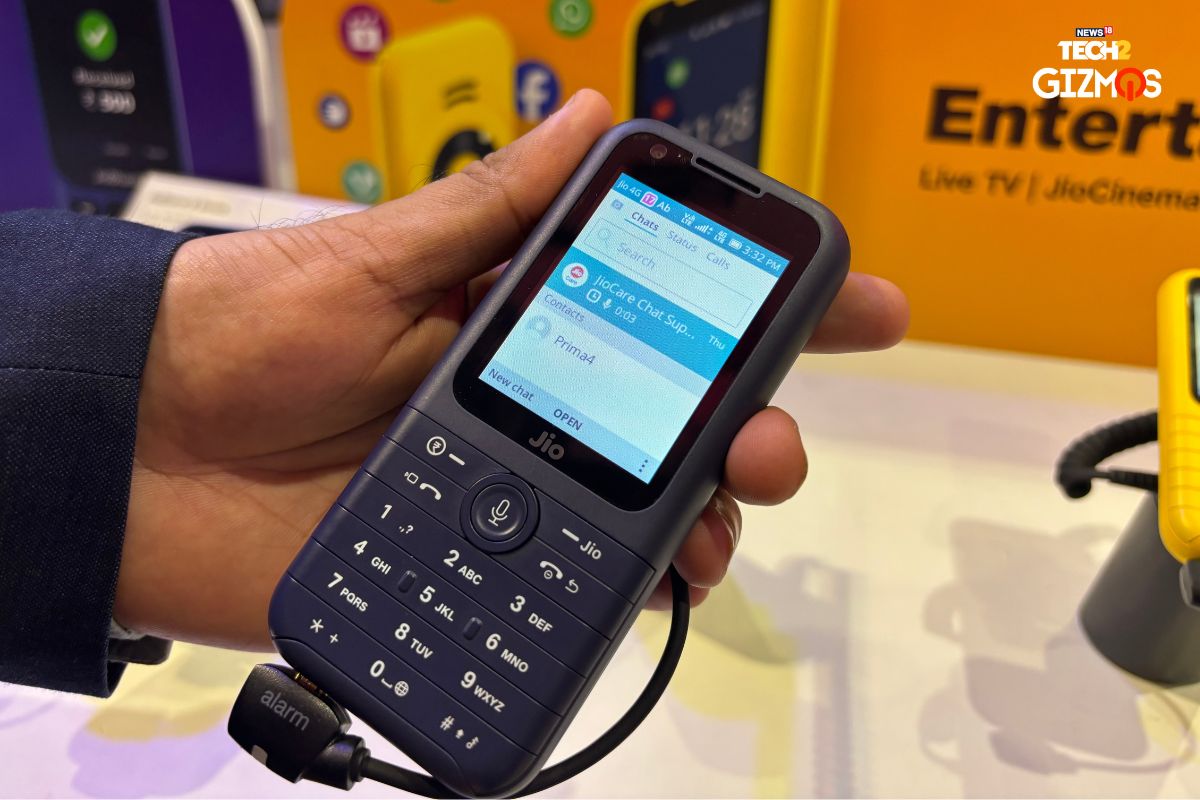 JioPhone Prima 4G First Look: Use WhatsApp And YouTube On A Budget Phone