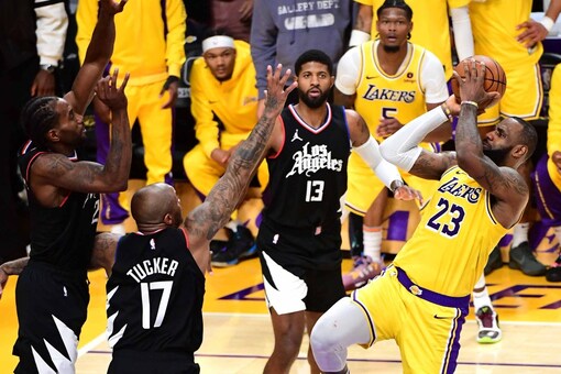 NBA: LeBron James and The Lakers Finally Reign Supreme Over Rivals LA ...