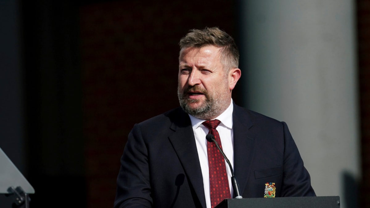 Manchester United CEO Richard Arnold to Leave Ahead of Possible Sale ...
