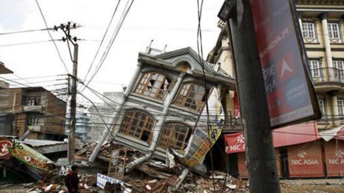 Massive 5.6-Magnitude Earthquake Strikes Nepal, Over 140 Dead - News18