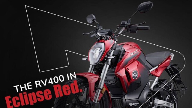 Revolt Motors Unveils New RV400 In Eclipse Red, Check Features | Auto News - News18