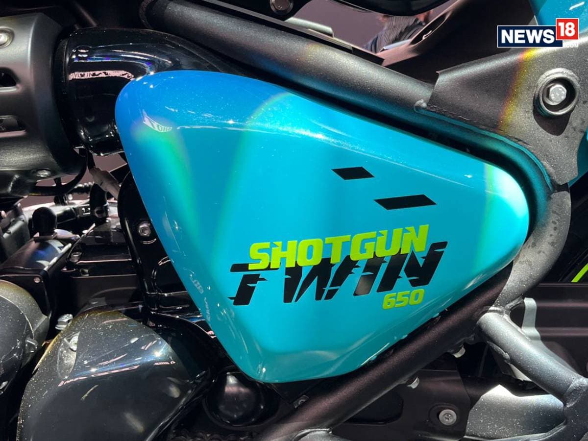 Royal Enfield Shotgun 650 in Pics: See Design, Features, and More in Detail