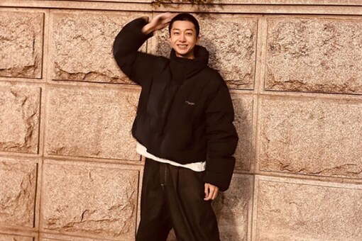 MONSTA X Leader Shownu Shaves Hyungwon’s Head Prior To Military ...