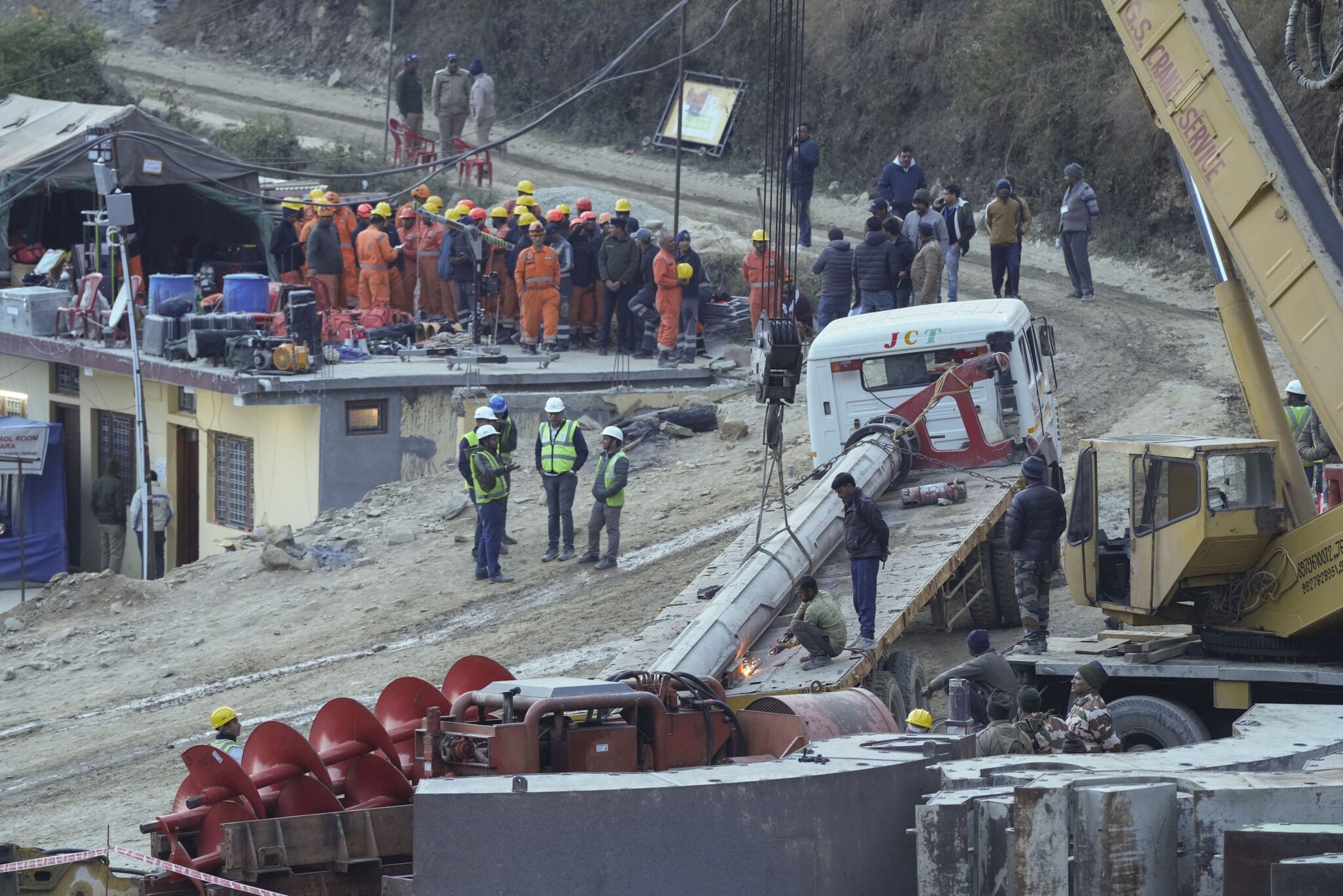 Multiple Rescue Teams, Auger Machines, Tunneling Experts: Uttarkashi ...