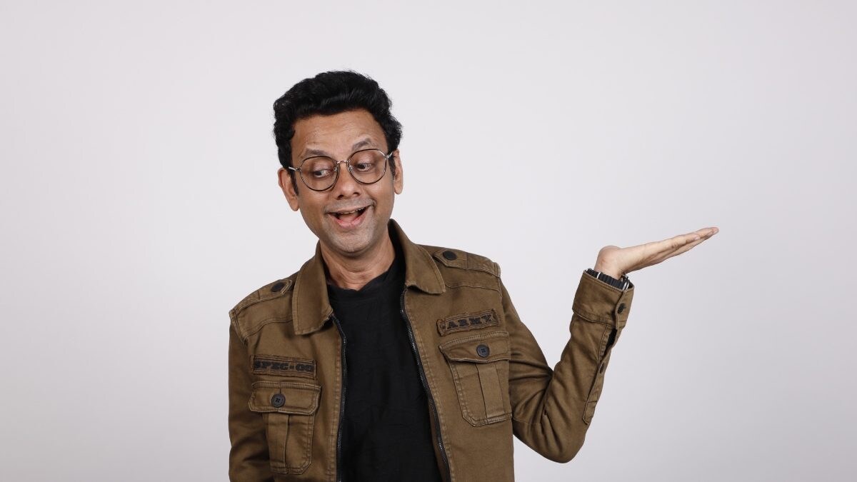 Stand Up Comedian Rehman Khan Is All Set To Make His Theatre Debut - News18