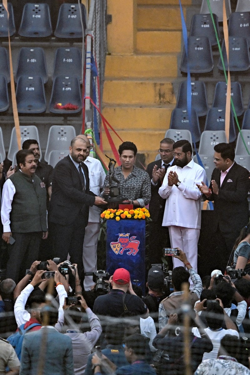 In Pictures: Sachin Tendulkar Immortalised at Wankhede Stadium With ...