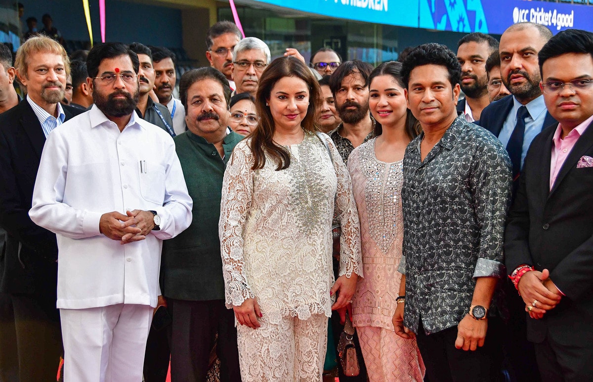 In Pictures: Sachin Tendulkar Immortalised at Wankhede Stadium With ...