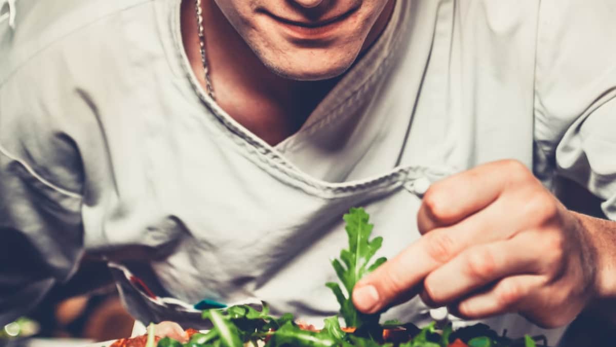 This Chef's Willpower To Bounce Back After A Deadly Accident Is Awe ...