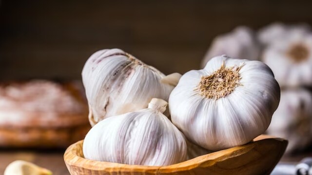 After Onion, Garlic Prices Are Now Bringing Tears To Consumers: Know ...