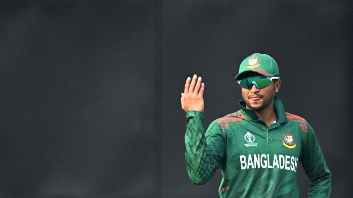 Shakib Al Hasan Bats for Incumbent Prime Minister Sheikh Hasina in ...